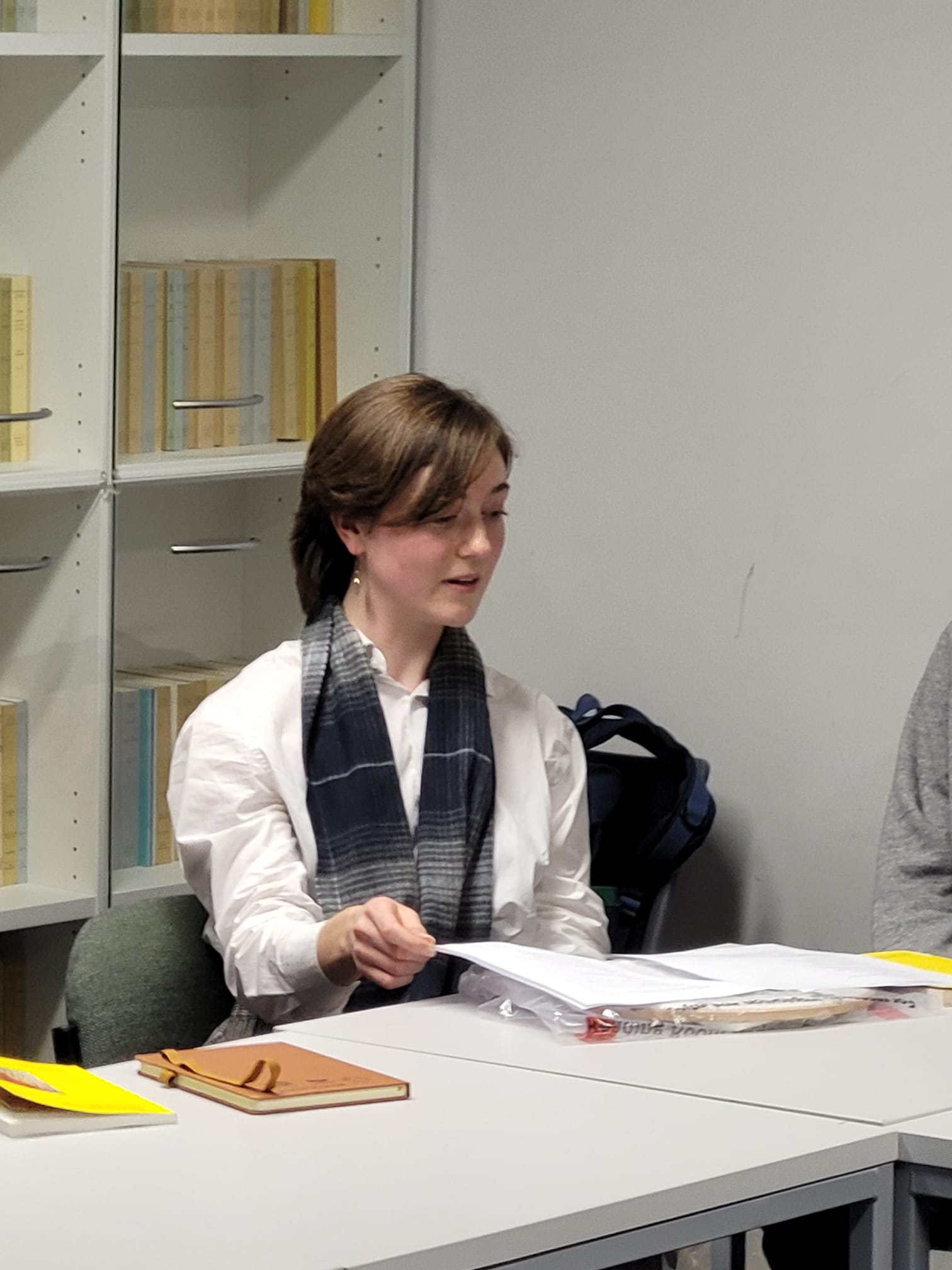 ‘El guant de plàstic rosa’ by Dolors Miquel launched at QMUL – CENTRE ...