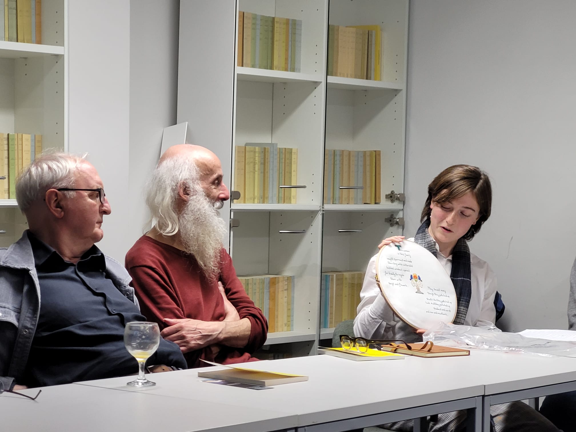 ‘El guant de plàstic rosa’ by Dolors Miquel launched at QMUL – CENTRE ...